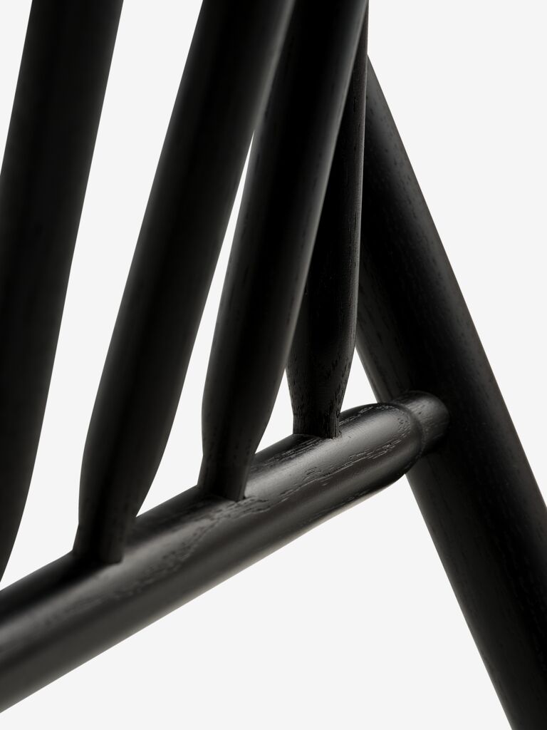 Стул ARNBORG черный